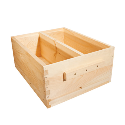 Divided Medium for Double Nuc | Betterbee