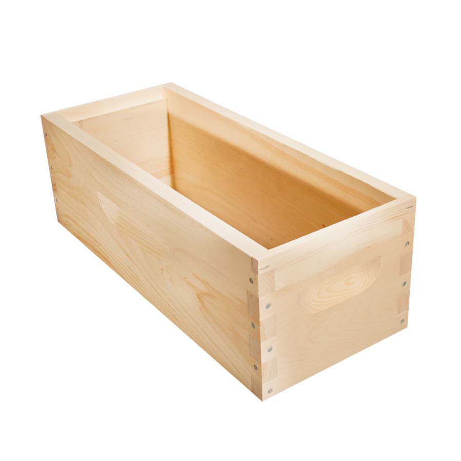 White Pine 5 Frame Medium Assembled Nuc Box | Betterbee